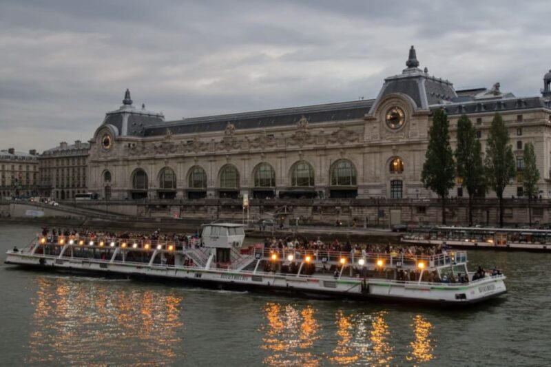 Paris: Notre Dame Exteriors and Ile de la Cité Walking Tour - What We Think About the Tour