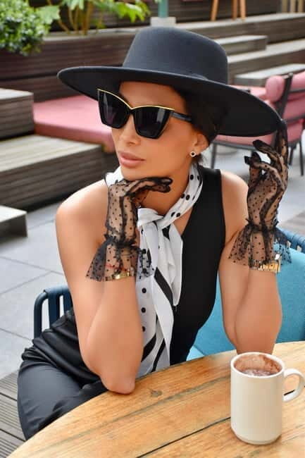 Paris: Old Money Photo Shoot with Outfits and Accessories - What You’ll Love About This Tour