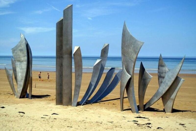 Paris: Omaha Beach and D Day Memorial Tour - Authenticity and Local Touches: Meals and Insights