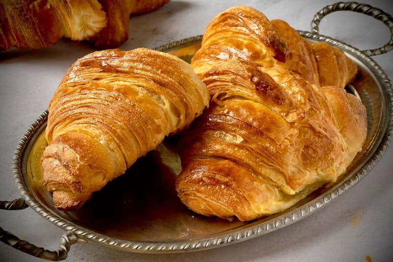 Paris: Pastry & Chocolate Walking Tour with Tastings - The Full Breakdown: What to Expect from Each Stop