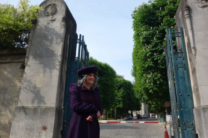 Paris: Père Lachaise Cemetery Guided by the Great Sibylle - Pricing and Overall Value