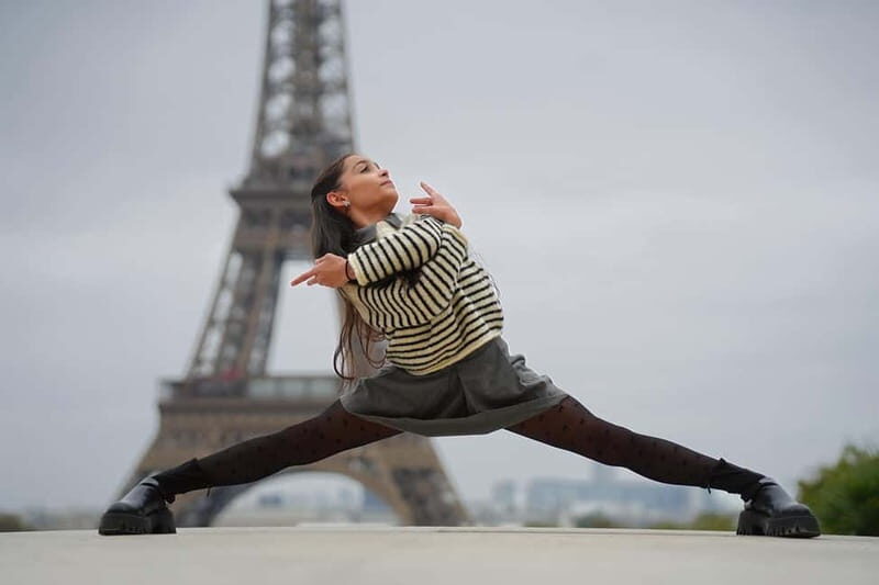 Paris : Photoshoot near the Eiffel Tower with @ islembiz - Pricing and Value