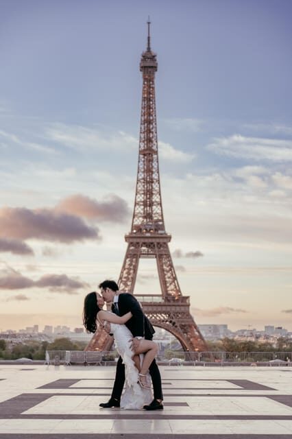 Paris: Premium Professional Photo Shoot - Practical Details and Tips