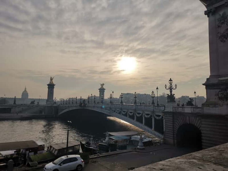 Paris: Private Custom Highlights and Gems Tour with a Local - FAQs