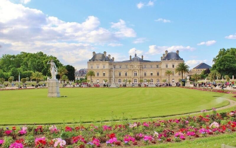 Paris: Private Full or Half-Day Sightseeing Tour with Local - What’s the Value in This Tour?