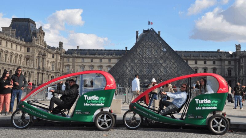 Paris : Private guided tour in Rickshaw bike - Napoléon - The Experience: What You Can Expect
