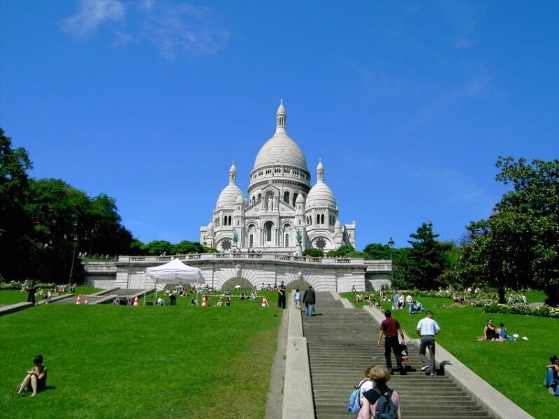 Paris Private Guided Walking Tour - Key Points