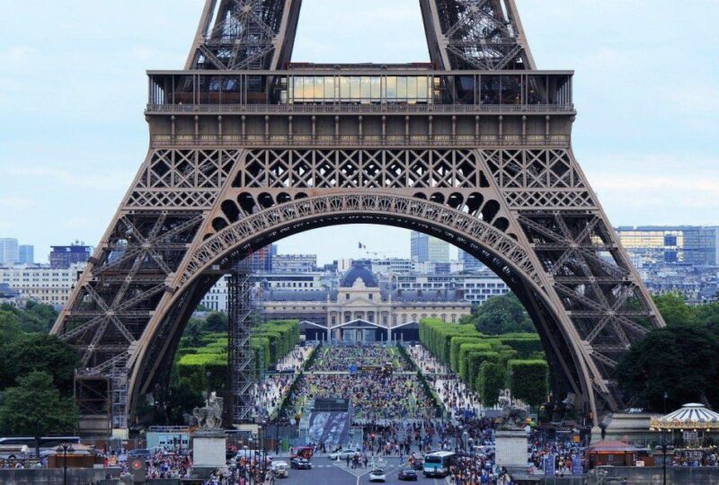Paris Private Guided Walking Tour - The Sum Up