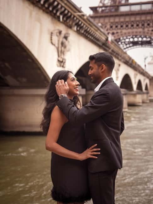 Paris: Private Photo Shoot with a Professional Photographer - Key Points