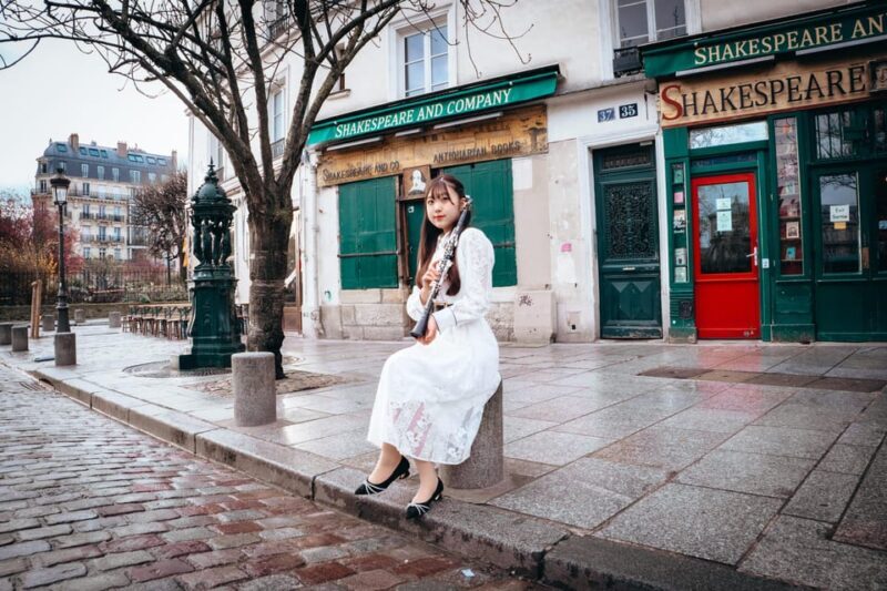 Paris: Private Photoshoot near any chosen Landmark - Who Will Benefit Most?