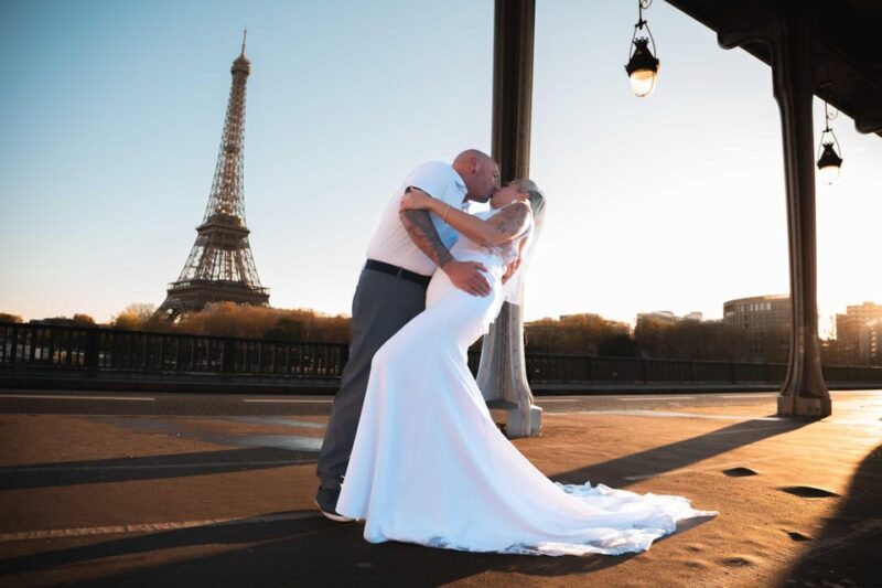 Paris: Private Photoshoot Near the Eiffel Tower - Authentic Experiences and Customer Feedback