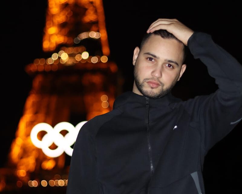 Paris: Private photoshoot with a Professional - Authentic Voices: What Past Participants Say