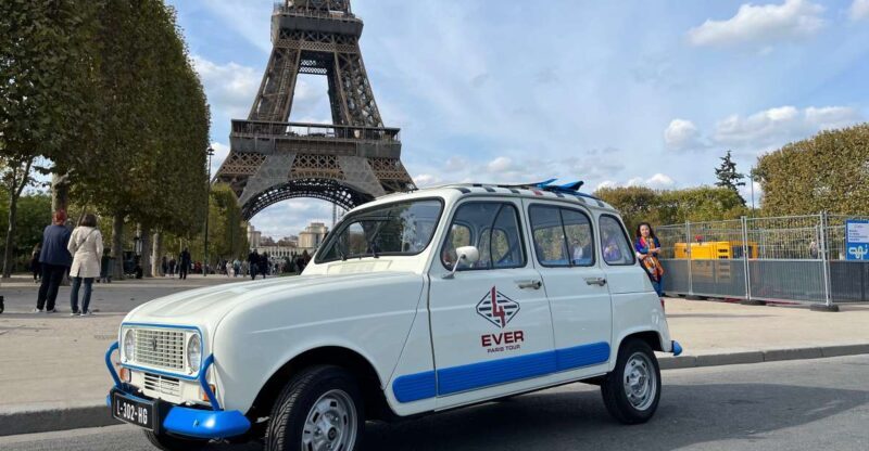Paris: Private Sightseeing tour in Renault 4L electric 2h - A Closer Look at the Experience