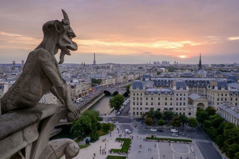 Paris: Private Walking Tour with a Licensed Local Guide - FAQ
