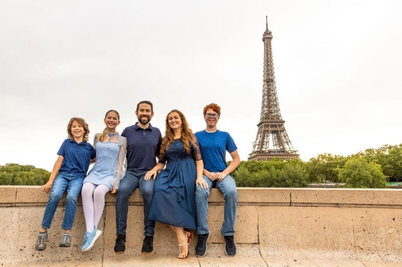 Paris: Professional Photoshoot - The Photographers & Professional Touch