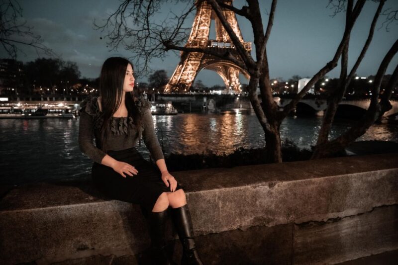 Paris: Quick Private Photography Session near Eiffel Tower - Who Should Consider This Tour?