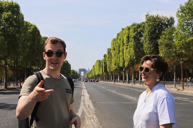 Paris Revolutionary Walking Tour: Iconic French Sights & Stories - Key Points