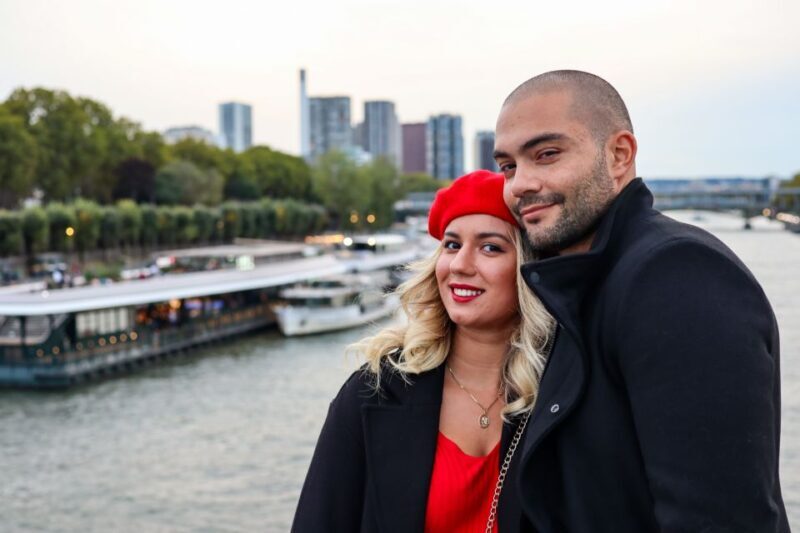 Paris: Romantic Photoshoot for Couples - Who Should Consider This Experience?