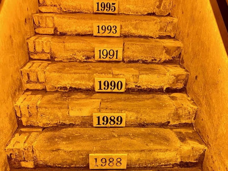 Paris: Ruinart and Veuve Clicquot Champagne Tour by Mercedes - Who Should Consider This Tour?