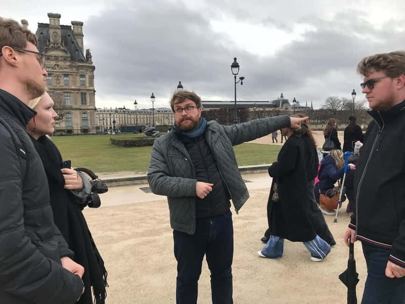 Paris : Scandals Guided Walking Tour - Guide’s Expertise and Audience Fit
