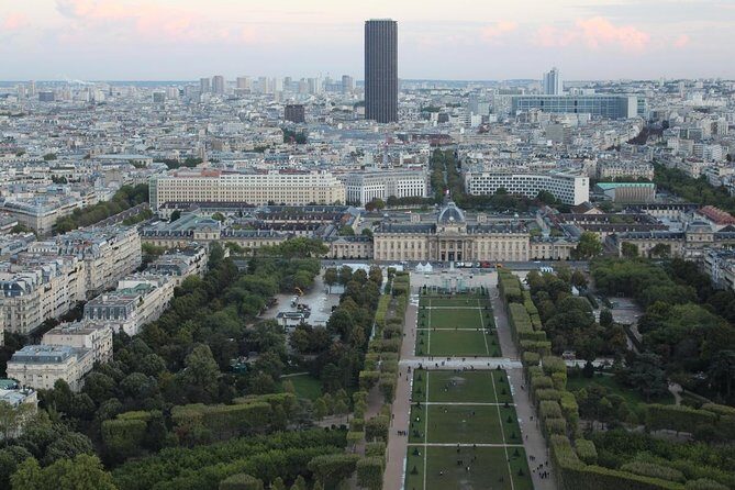 Paris: Segway Night highlights small group tour - Why Choose the Paris Segway Night Tour?