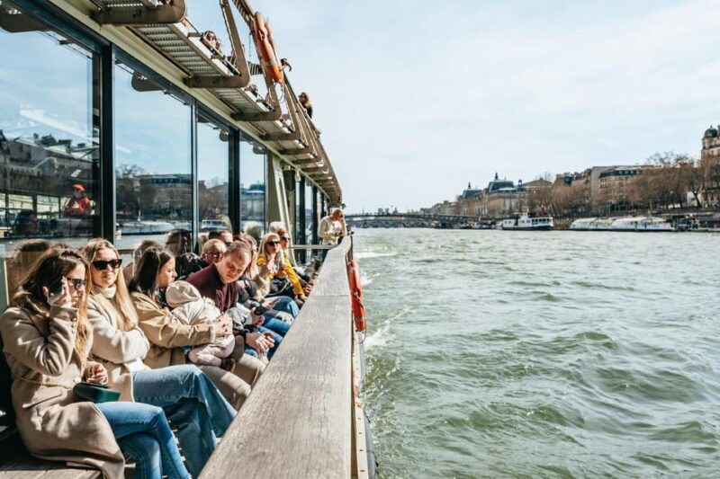 Paris: Seine Cruise and Macaron Tasting by the Eiffel Tower - Breaking Down the Itinerary