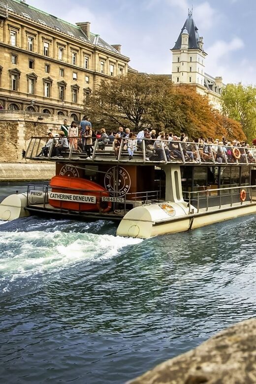Paris: Seine Cruise & Crepe Tasting near the Eiffel Tower - The Experience: Authentic, Relaxed, and Enjoyable