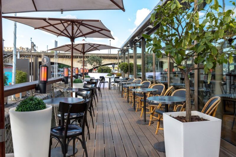 Paris: Seine River Cruise and 3-course Bistro Lunch - The Experience in Detail