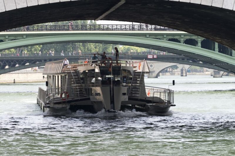 Paris: Seine River Cruise and 3-course Bistro Lunch - The Bottom Line
