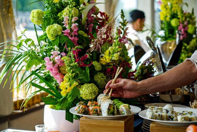 Paris: Seine River Cruise with Brunch - Practical Considerations