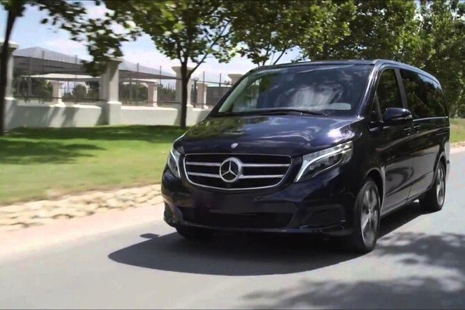 Paris Sightseeing 8h Day Tour (no museum) Driver-guide & Van - A Closer Look at the Paris Sightseeing Tour