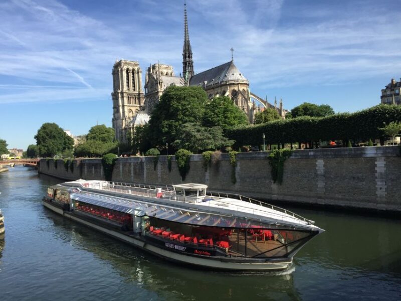 Paris: Sightseeing Cruise on the Seine with 3-Course Lunch - Dining on the Water: A Full 3-Course Meal