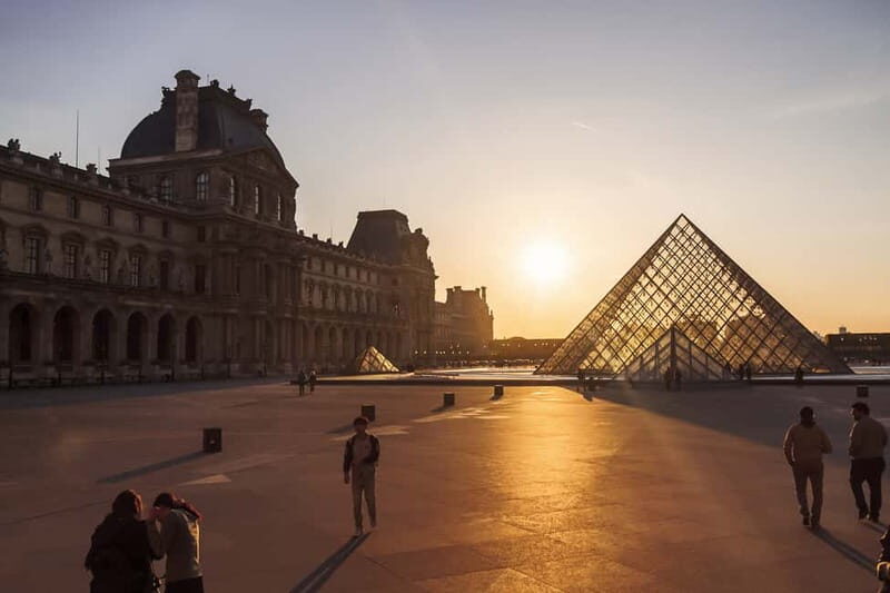 Paris: Skip-the-Line Louvre Highlights Tour with Mona Lisa - A Closer Look at the Experience