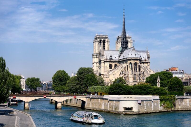 Paris: Ste-Chapelle, Conciergerie, Notre Dame Private Tour - An In-Depth Look at the Tour Experience