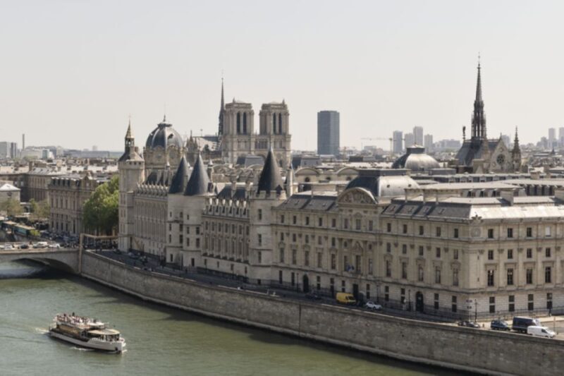 Paris: Ste Chapelle, Conciergerie Private Guided Tour +Entry - FAQ