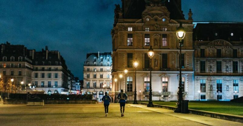 Paris: Sunrise Running and Sightseeing Group Tour - FAQ