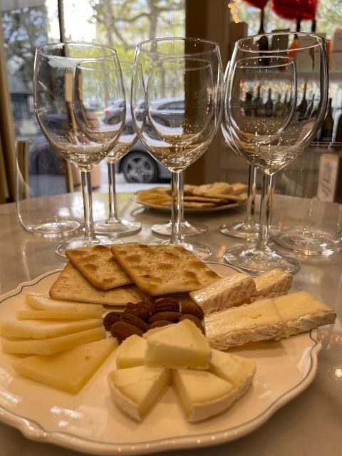 Paris: Tasting of 3 Wine and 3 Cheese - FAQ