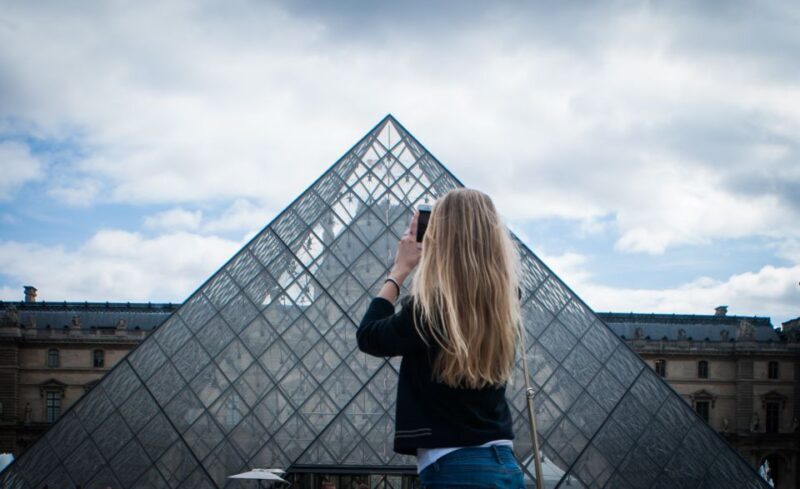 Paris: The best Undiscovered Quarters & Secret Gems Tour - Key Points
