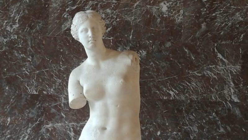 Paris: The Louvre A Private Tour - an artist's insight - Analyzing the value