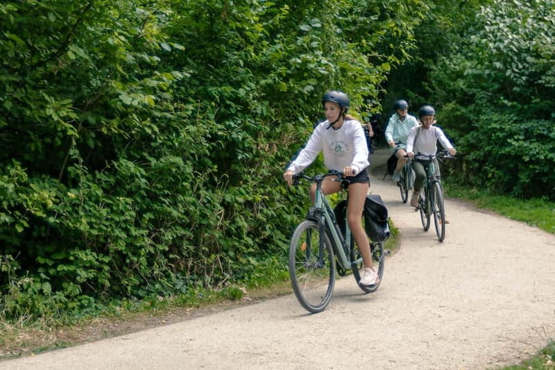Paris to Versailles by electric bike - Nature and discovery ride - Frequently Asked Questions