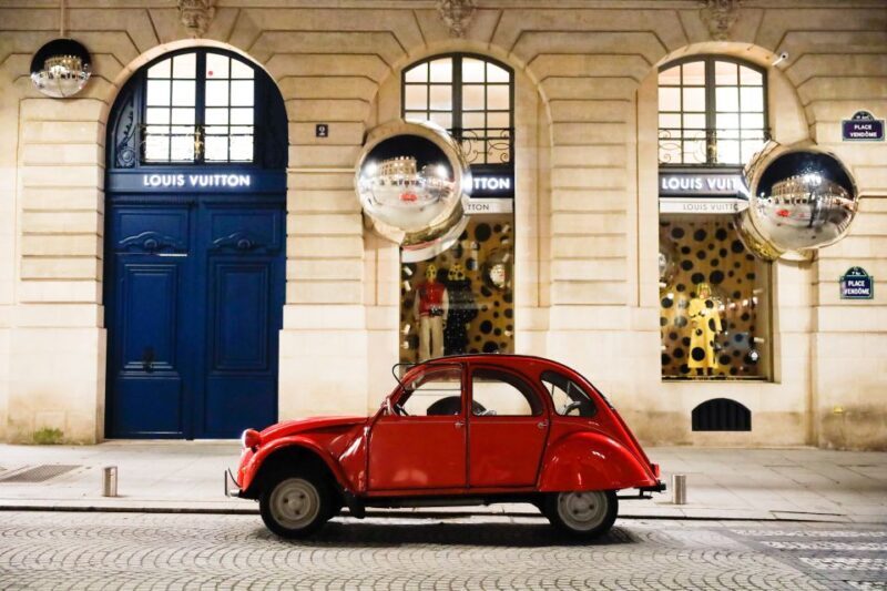 Paris :Tour 2CV Paris Secret - Discovering Paris in a 2CV: A Unique Way to See the City