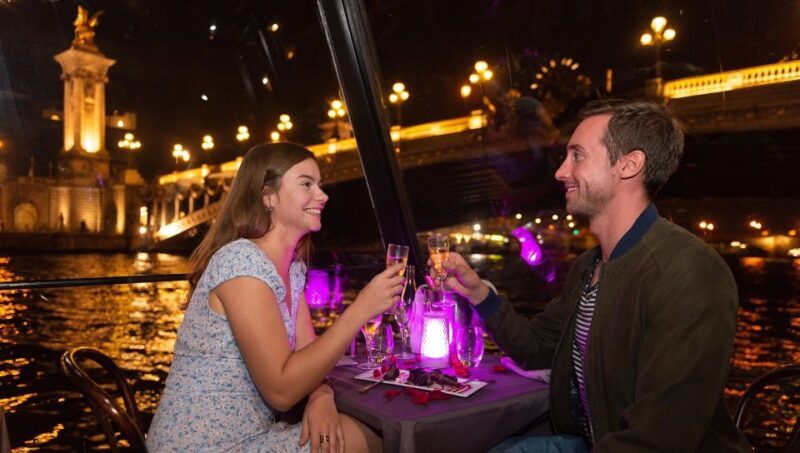 Paris: Valentine's Day Dinner Cruise on the Seine River - Key Points