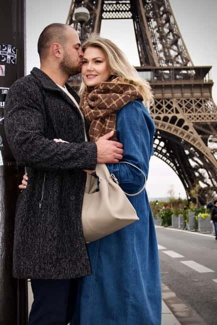 Paris: VIP Private Photo Tour - Eiffel Tower & Louvre - Who Is This Tour Best For?