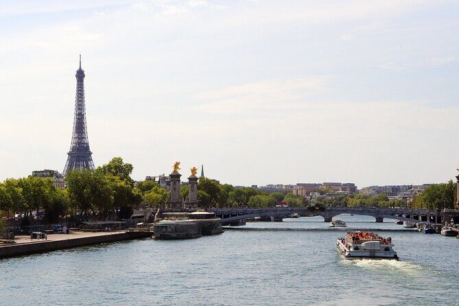 Paris Wheelchair Accessible Custom Tour: Full-Day w/ Local Guide - Practical Details and Tips
