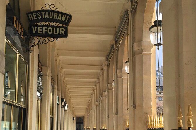 Parisian Love Affair: Elegant Romance Private Tour in Paris - Extensive and Well-Curated Itinerary