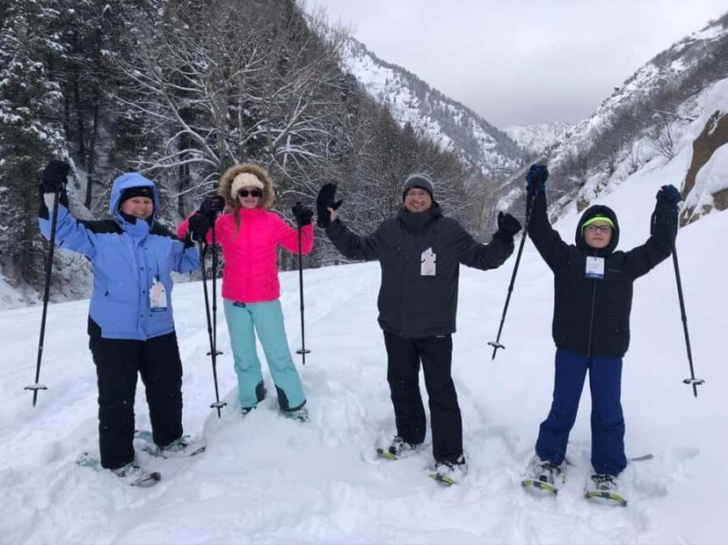 Park City: Private Group Snowshoeing Tour on Public Trails - Key Points