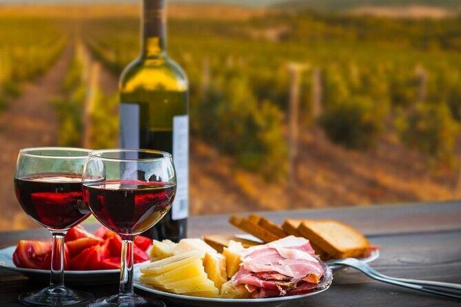 Parma: Parmigiano dairy, Parma Ham, & Wineyard Tour with Tastings - Who Would Enjoy This Tour?
