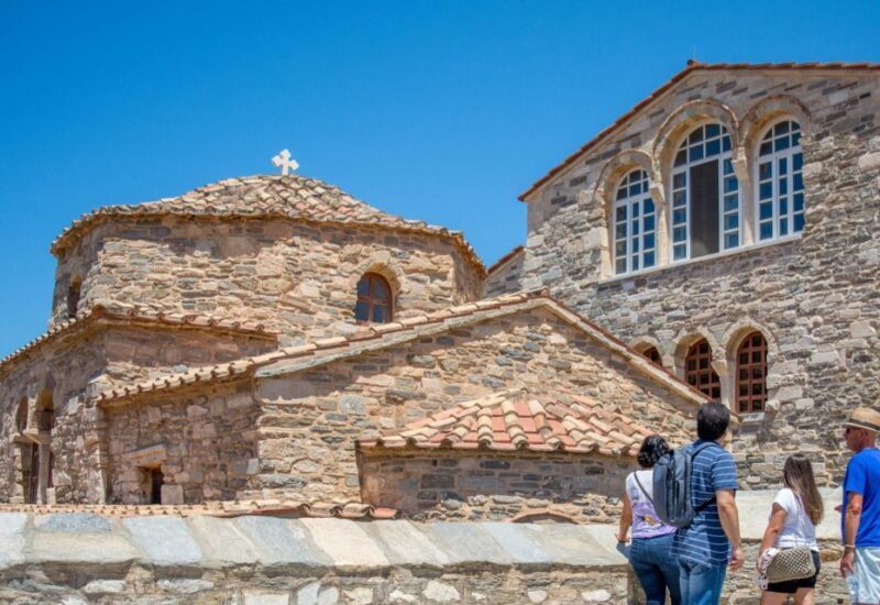 Paros & Antiparos Islands French tour including lunch - Key Points