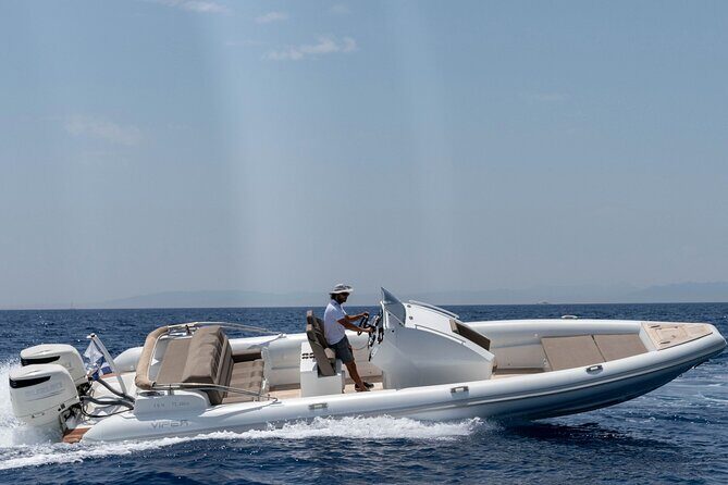 PAROS Private luxury boat trip to Antiparos & Despotiko islands - Discover the Magic of a Private Luxury Boat Trip from Paros