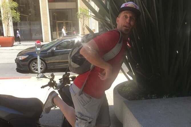 Participate in a Fun Scavenger Hunt in Los Angeles by Wacky Walks - The Sum Up